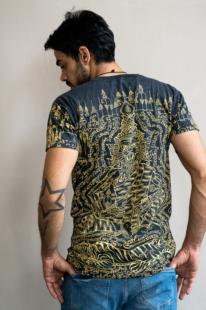 Men’s Sak Yant Hermit T-shirt in Black | Hippie-Pants.com – Hippie Pants